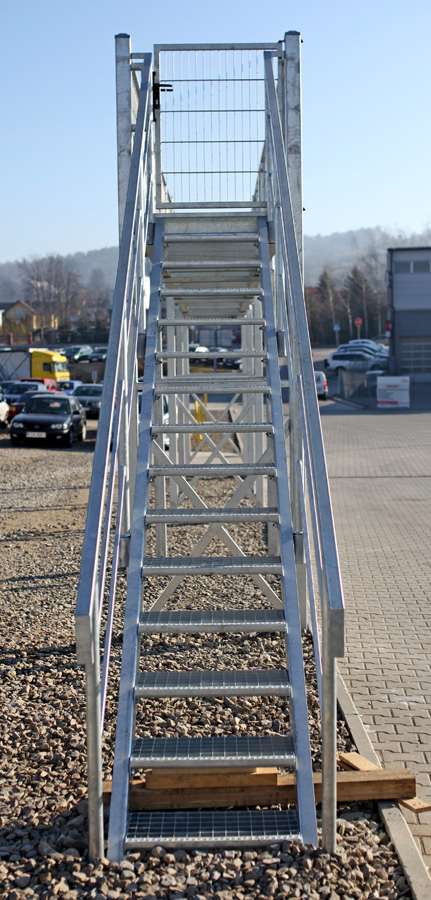 Mat-Marko Producent podestów do odśnieżania naczep i przyczep